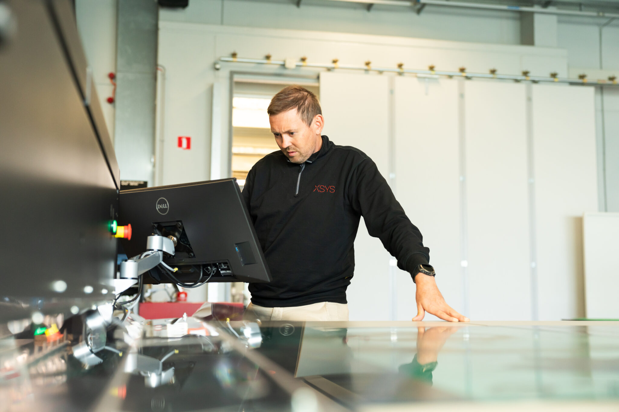 Equipment Service - XSYS